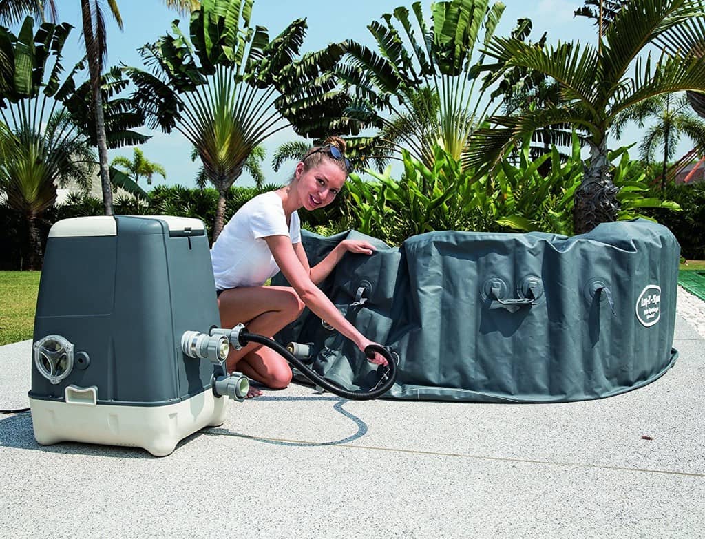 Lazy-Z-Spa Palm Springs HydroJet setting up | Pyracantha.co.uk