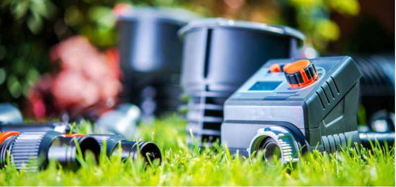 How To Set Up An Automatic Watering System In Your Garden | Pyracantha ...