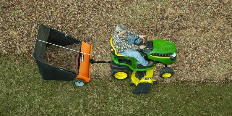 Top 4 Best Tow Behind Lawn and Leaf Sweepers & Reviews