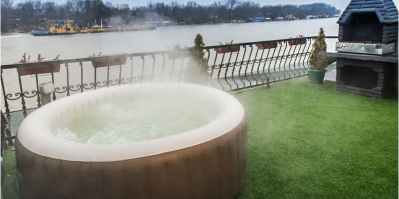 Top 5 Best Portable Hot Tubs Inflatable Models Compared Uk