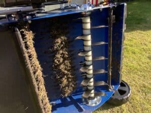 8 Best Lawn Scarifiers For Removing Moss & Thatch - 2024 Update
