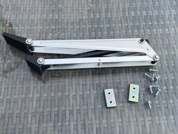 Top 5 Best Automatic Greenhouse Vent Openers To Consider | Pyracantha.co.uk