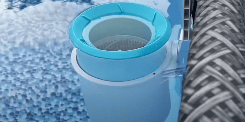 5 Best Pool Skimmers, Pool Vacuums and Skimmer Nets